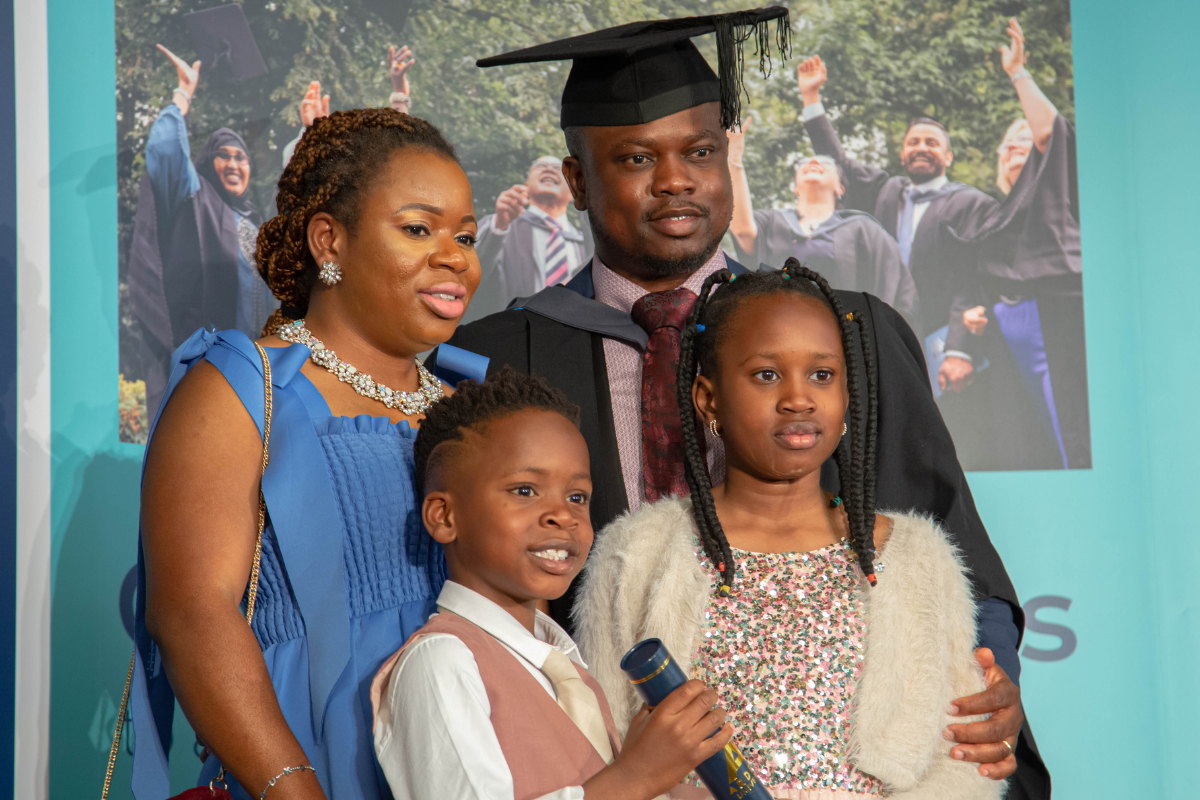 Arden hosts graduation ceremonies | Arden University