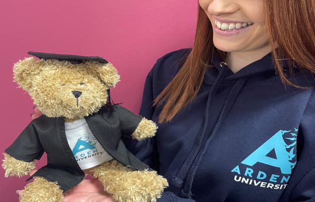 Merchandise | Berlin | Arden University